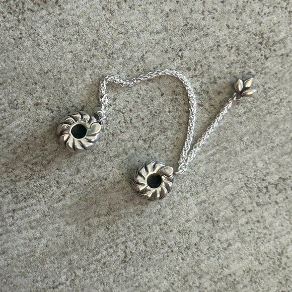 Pandora | Jewelry | Authentic Pandora Leaf Safety Chain | Poshmark